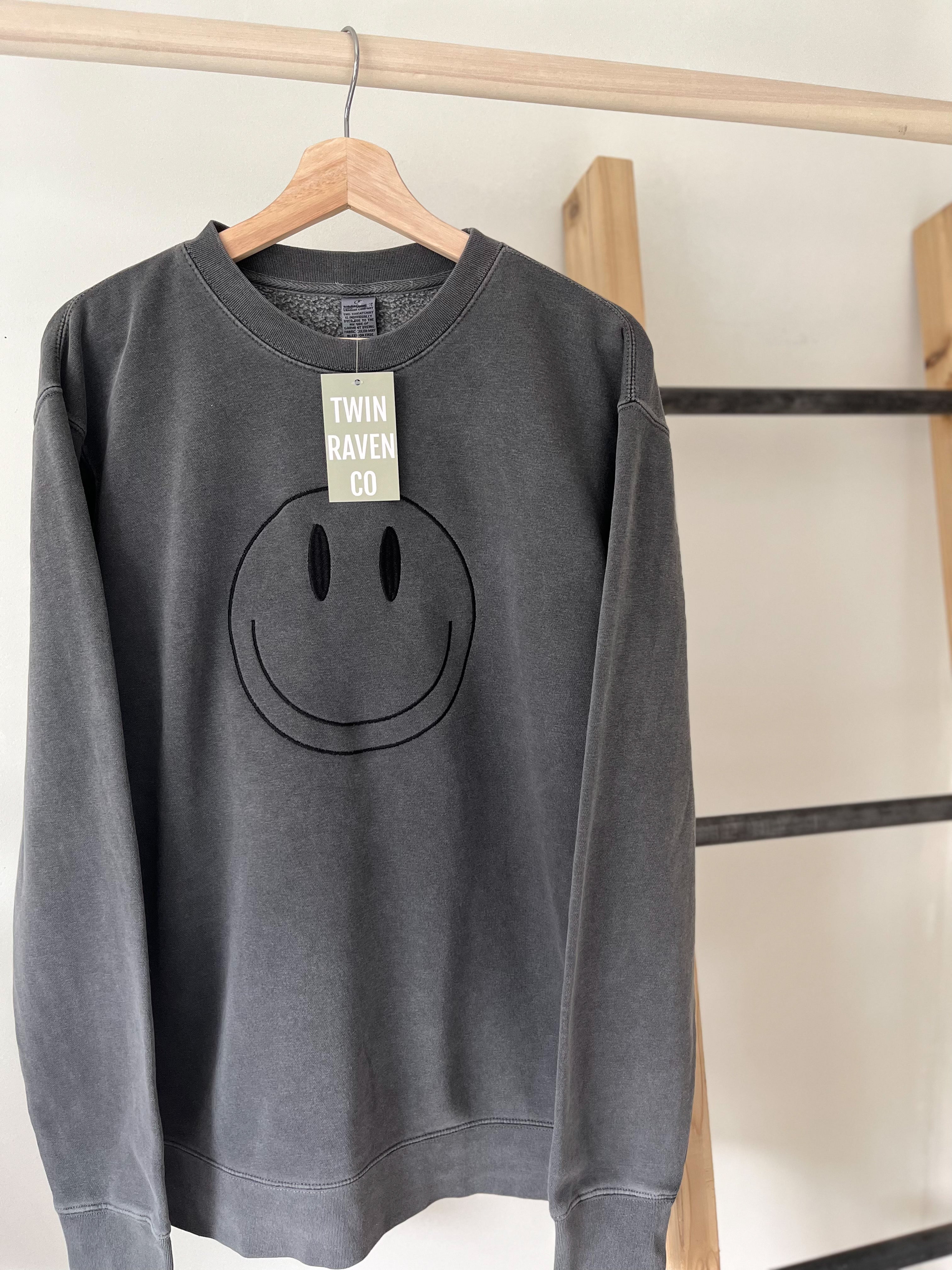 Personalized Smiley Crew – Twin Raven Company